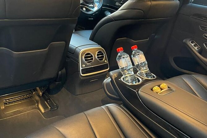 Chauffeur Luxury Driver Private Transfer - FAQs