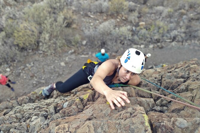 Climbing + Zipline + Via Ferrata + Cave. Adventure route in Gran Canaria - FAQs