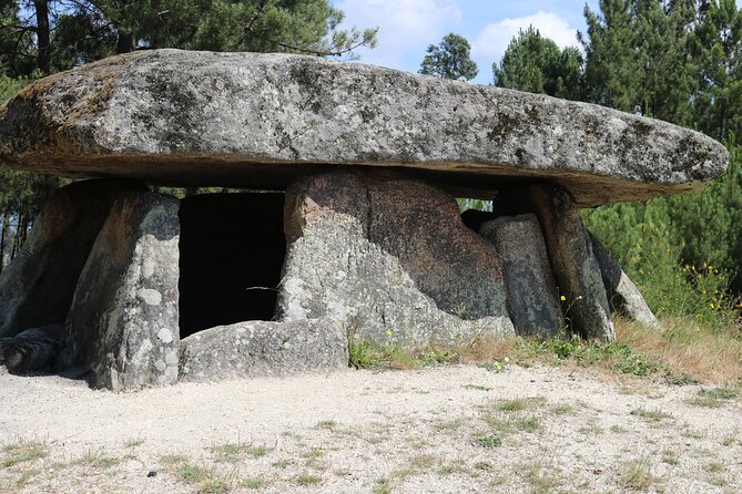 Cycle to Ancient Dolmens in Azenha. History, Theory & Folklore Guided Tour - Frequently Asked Questions