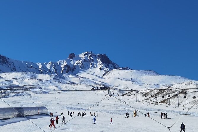 Daily Erciyes Mountain Ski Tour from Cappadocia - The Skiing Experience: Powder Snow and Flexible Timing