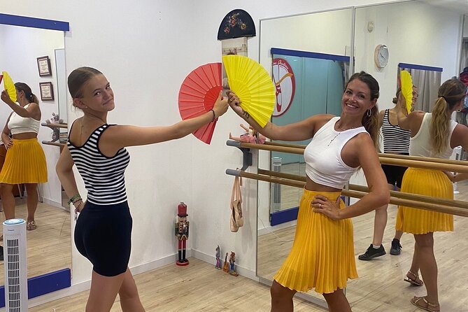 Dance Lesson in Sevillanas Experience from Málaga - FAQ