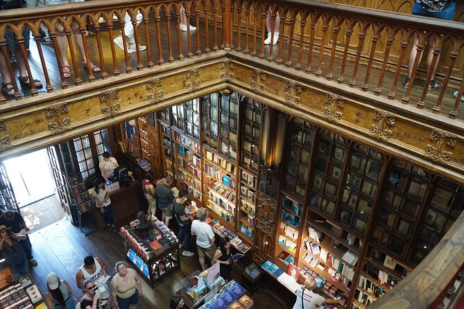Day trip from lisbon to porto private tour - Who Should Consider This Tour?