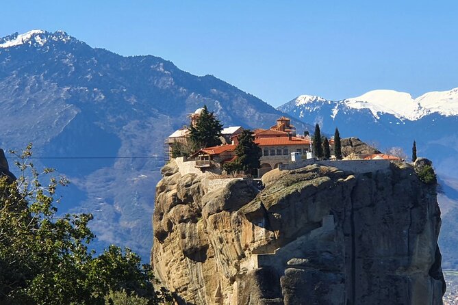 Delphi, Meteora and Thermopylae 2-Day Private Tour from Athens - FAQ