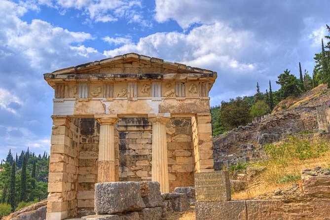 Delphi/Thermopylae Private Day Tour from Athens/Pireaus - How Does it Compare?