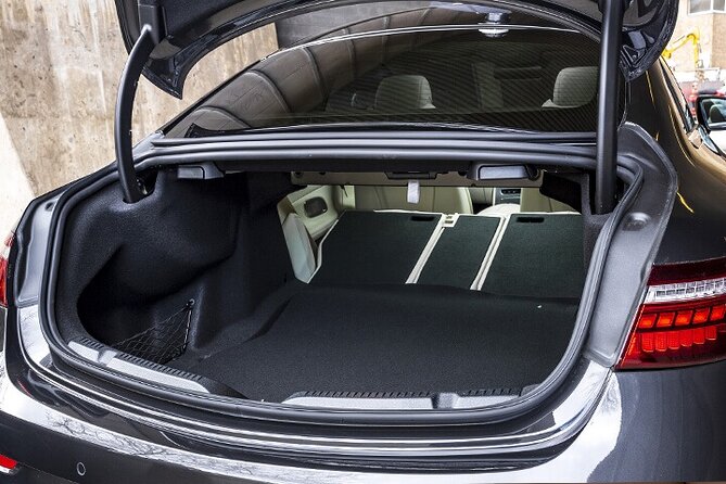 Departure by Business Car from Barcelona to Barcelona Airport BCN - FAQ