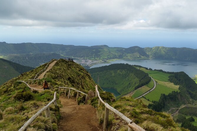 Discover São Miguel: Full Day Fogo and Sete Cidades with lunch - Frequently Asked Questions