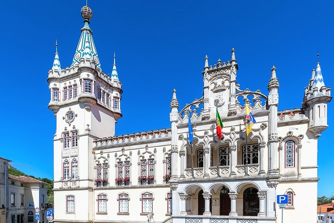 Discover SINTRA`s hidden gems on our walking tour - Quinta da Regaleira: The Main Attraction