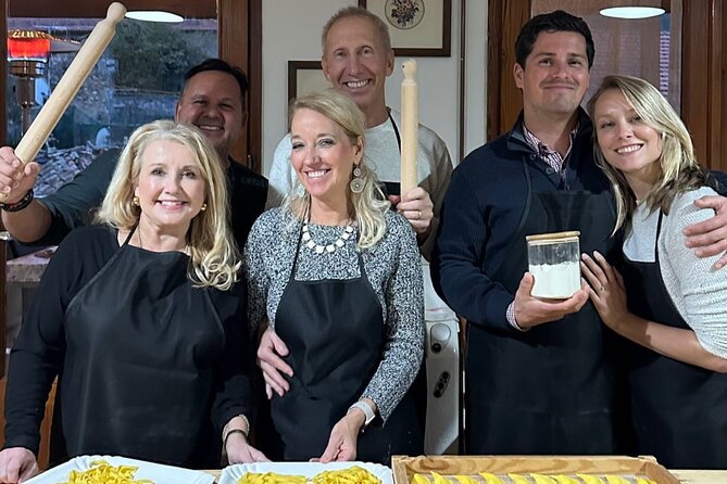 Discover the food valley and cook with truffle - What the Reviews Say