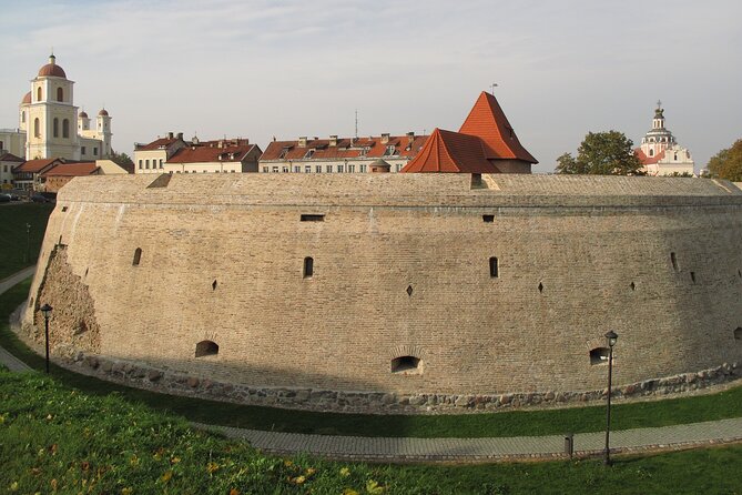 Discover the main sights and hidden gems in Vilnius Old Town - FAQ