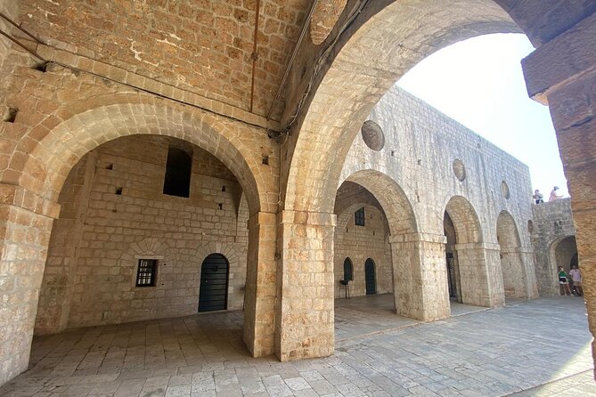 Dubrovnik Game Of Thrones self-guided tour with mobile app - What’s Not Included