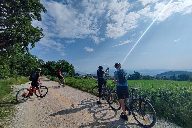 E-Bike and tour from Lonato del Garda with Wine Tasting - Practical Details and What to Expect