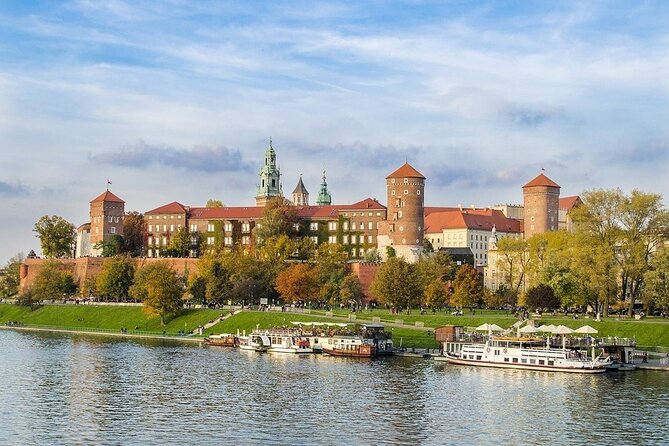 Early Good Morning Krakow Walking Tour with Traditional Breakfast - Final Thoughts
