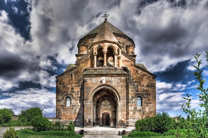 Echmiadzin (Hripsime, Gayane, Mother Cathedral) and Zvartnots Temple - The Bottom Line