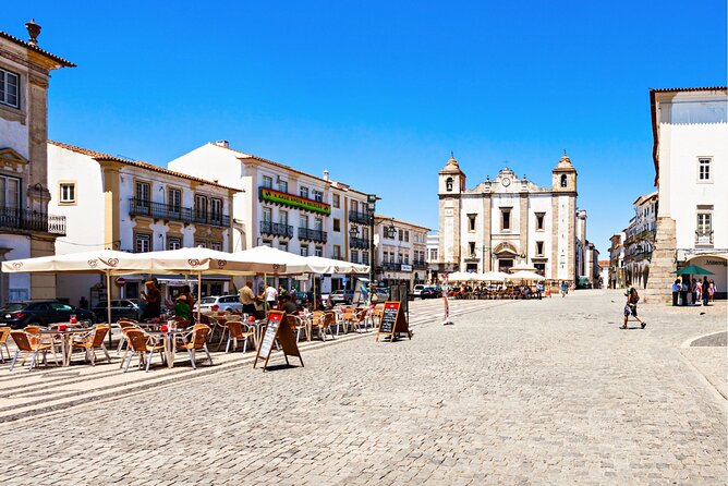 Évora Scavenger Hunt and Sights Self-Guided Tour - The Practical Side: Price, Duration, and Accessibility