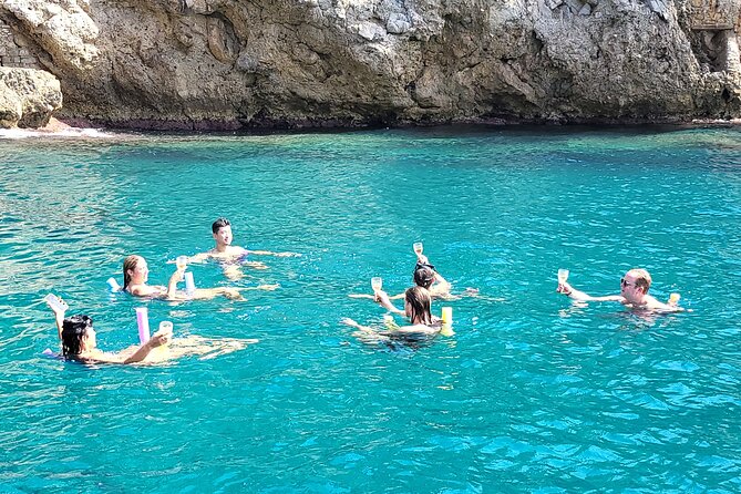 Exclusive cruise, swimming, Saint Jean Cap Ferrat, Nice, Eze - Why You Should Consider This Tour