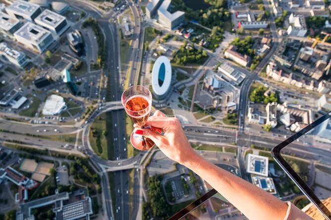 Exclusive Dinner in a Hot Air Balloon - FAQ