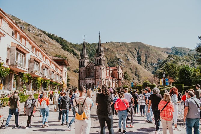 Excursion to Lakes of Covadonga and Cangas de Onís from Gijón - FAQ