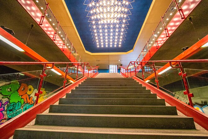 Explore Colognes best Street Art Quarter - Urban Art and the City Leaks Festival