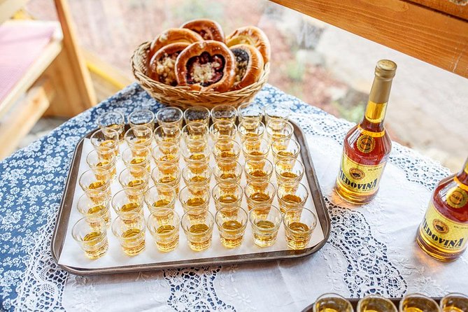 Folklore Evening with Music and Dinner - FAQ