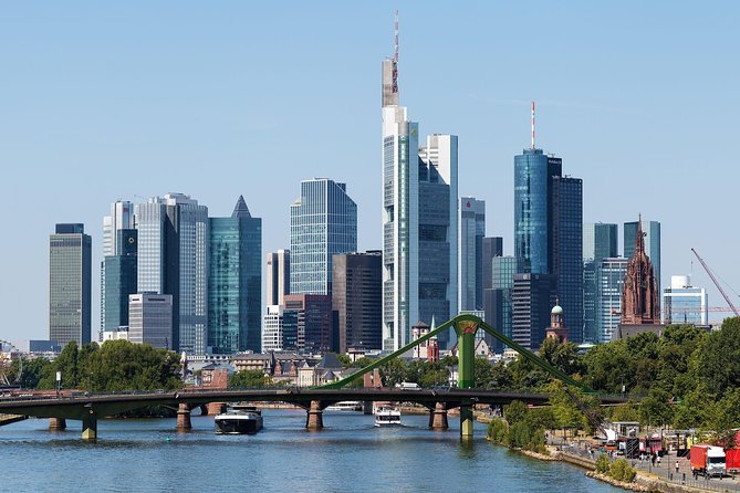 Frankfurt Impressions Express - The Bottom Line