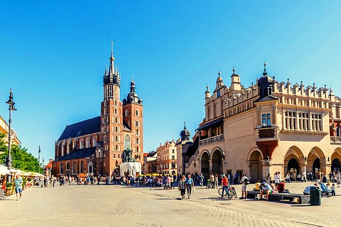 From Warsaw: Krakow and Auschwitz Day Tour by Train - Detailed Itinerary Breakdown