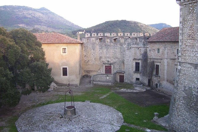 Garden of Ninfa and Sermoneta Day Trip from Rome with Lunch - Who Would Love This Tour?