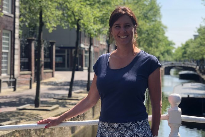 Go cycling through Delft! Culturally relaxed with a professional guide! - Who Will Love This Tour?