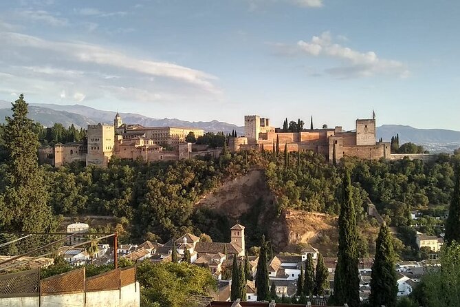 Granada: Sacromonte Private Tour - Who Should Consider This Tour?