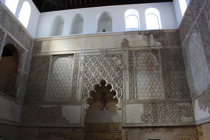 Guided Tour Jewish Quarter and Mosque-Cathedral of Córdoba with tickets - Group Size, Duration, and Meeting Points