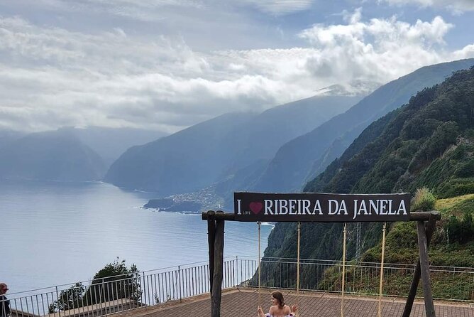 Half Day Madeira West Tour - Porto Moniz Natural Swimming Pools — Lava Formations and Refreshment