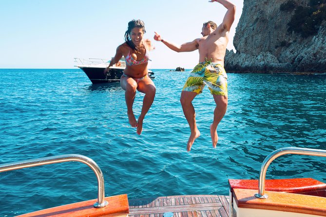 Half-Day Small Group Trip to Capri & Blue Grotto from Sorrento - The Caveats