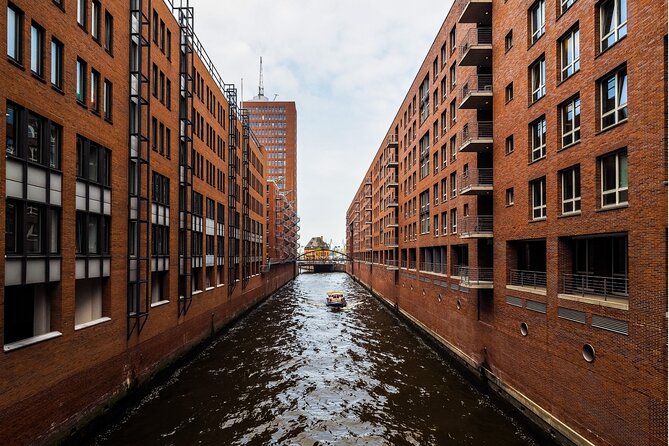 Hamburg Scavenger Hunt and Highlights Self-Guided Tour - Authentic Traveler Insights