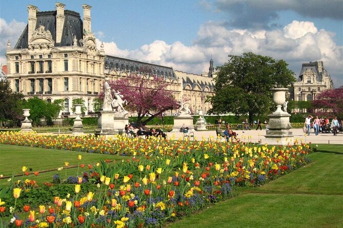 Hourly Disposal Service in Paris: Private Driver by Luxury Van - The Sum Up