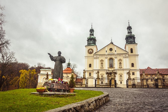 John Paul II Route Guided Tour With Private Transport - FAQ