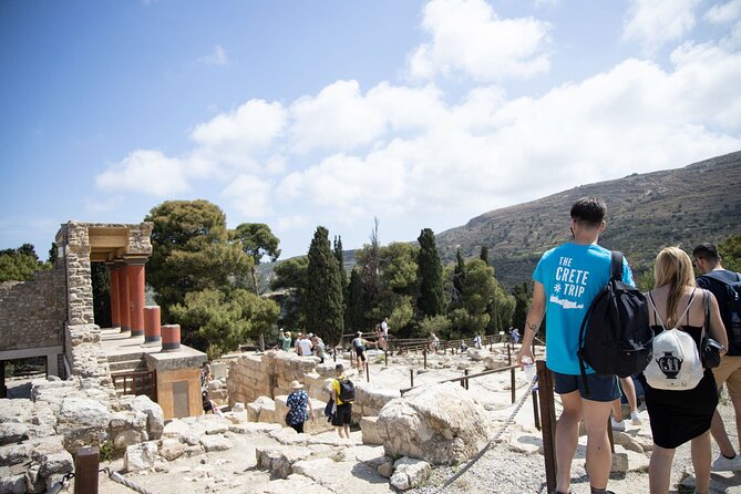 Knossos Palace Self-Guided Treasure Hunt & Tour - Cons: What to Keep in Mind