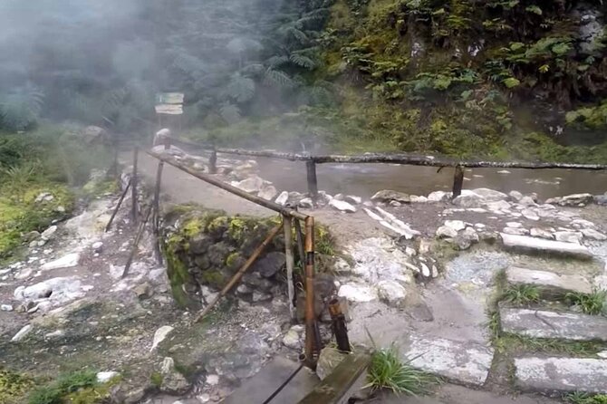 Lagoa do Fogo Guided Volcano Geo Tour w/ Hotsprings Bathing - What Makes This Tour Stand Out