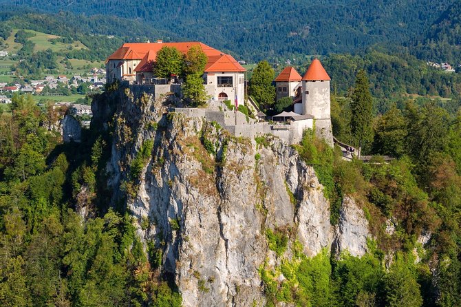 Lake Bled Tour from Ljubljana - Transportation and Group Size