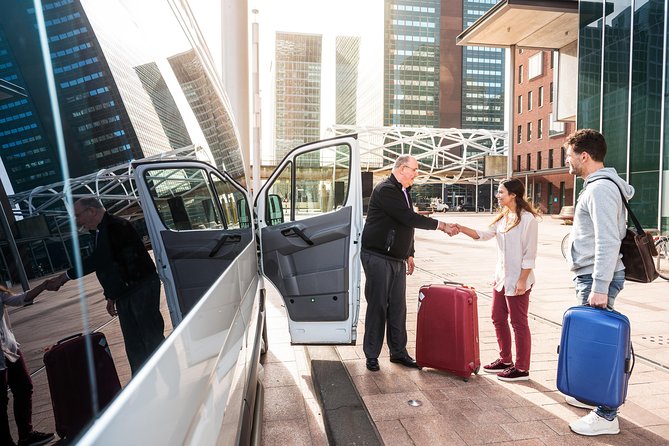 Lanzarote Airport Arrival Transfer (Airport to Playa Blanca Hotels or Address) - The Experience of a Typical Journey