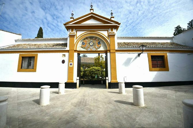 "Las Dueñas" Palace ticket + Audioguide - Summary: Who Is This Tour Best For?
