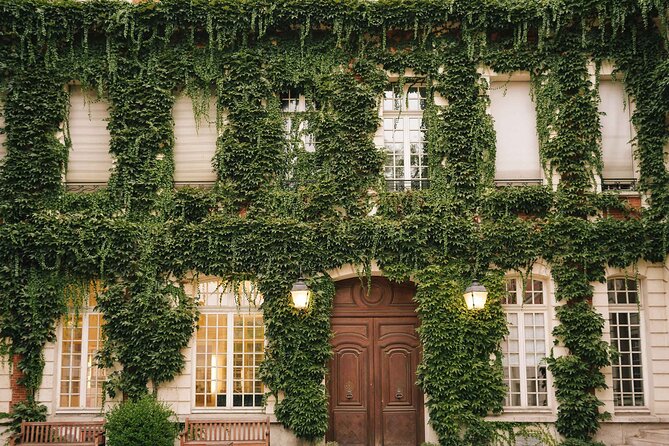 Le Marais and Seine River Dinner Cruise with Hotel pick up in Paris- 6 Hrs - Final Reflection