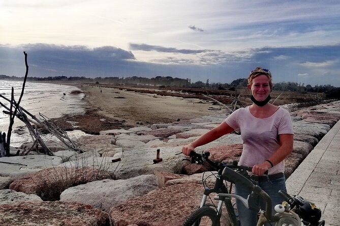 Lido Bike Tour: With a Local on the Island of Cinema - The Sum Up