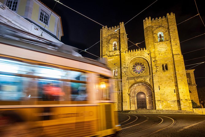 Lisbon Photography Masterclass - Private Photography Lesson - Authentic Experiences and Real-World Feedback