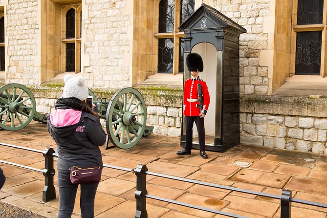 London In One Day Tour with River Cruise & London Eye Option - FAQs