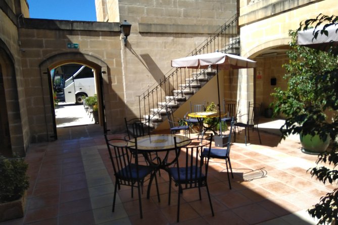 Malta Private tour: 5hr Mosta Dome, Mdina, Dingli Cliff's & Blue Grotto - FAQ