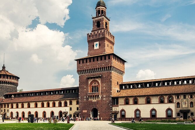Milan: Small-Group Walking Tour of the Duomo and the Center - Who Should Consider This Tour?