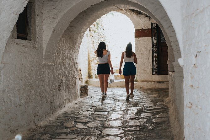 Naxos Highlights Bus Tour with Free Time for Lunch at Apeiranthos - Authentic Experiences and Highlights from the Reviews