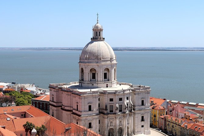 Old Lisbon By Tuk Tuk - The Sum Up
