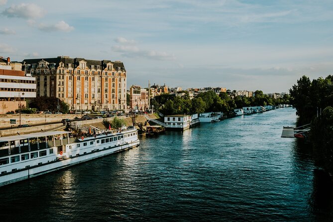 Paris: Cruise, gourmet dinner & live show - Practical Details: What You Need to Know