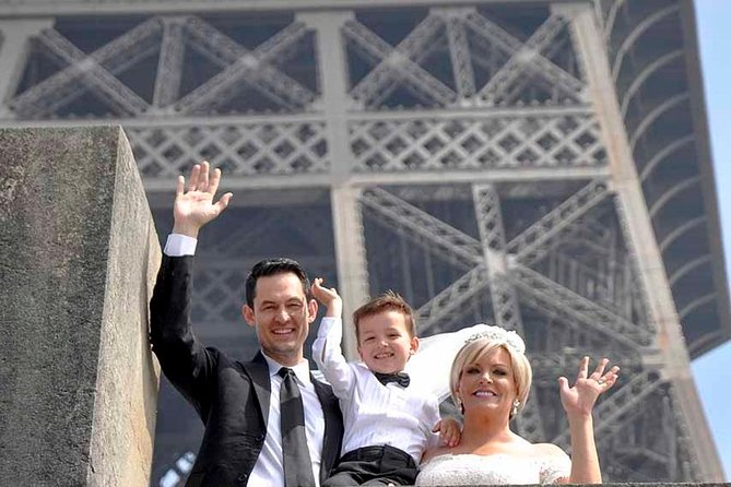 Paris Renew Your Wedding Vows Experience with Professional Photographer - Authentic Experiences from Reviews