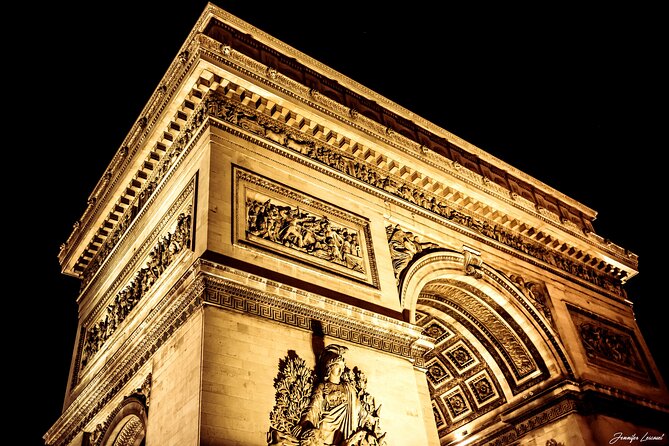 Paris Tootbus Festive Christmas Tour - The Sum Up